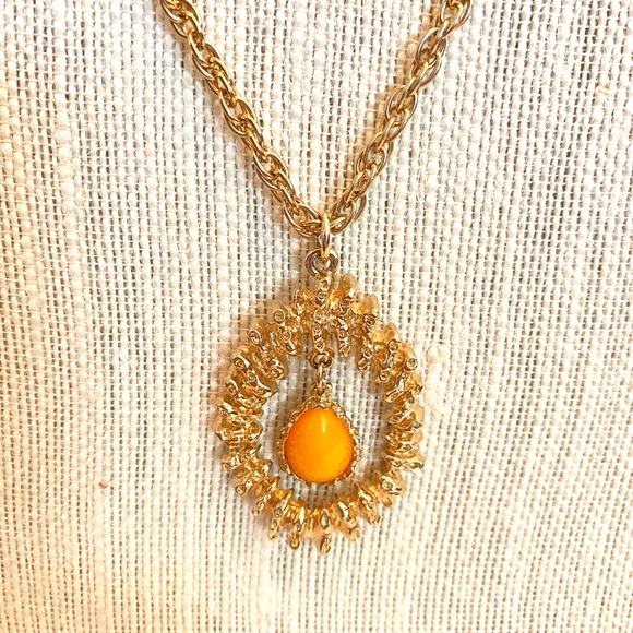 Sarah Coventry | Jewelry | Vintage Sarah Coventry Signed Honeycomb Tear ...